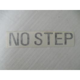 DECAL NO STEP, HMMWV